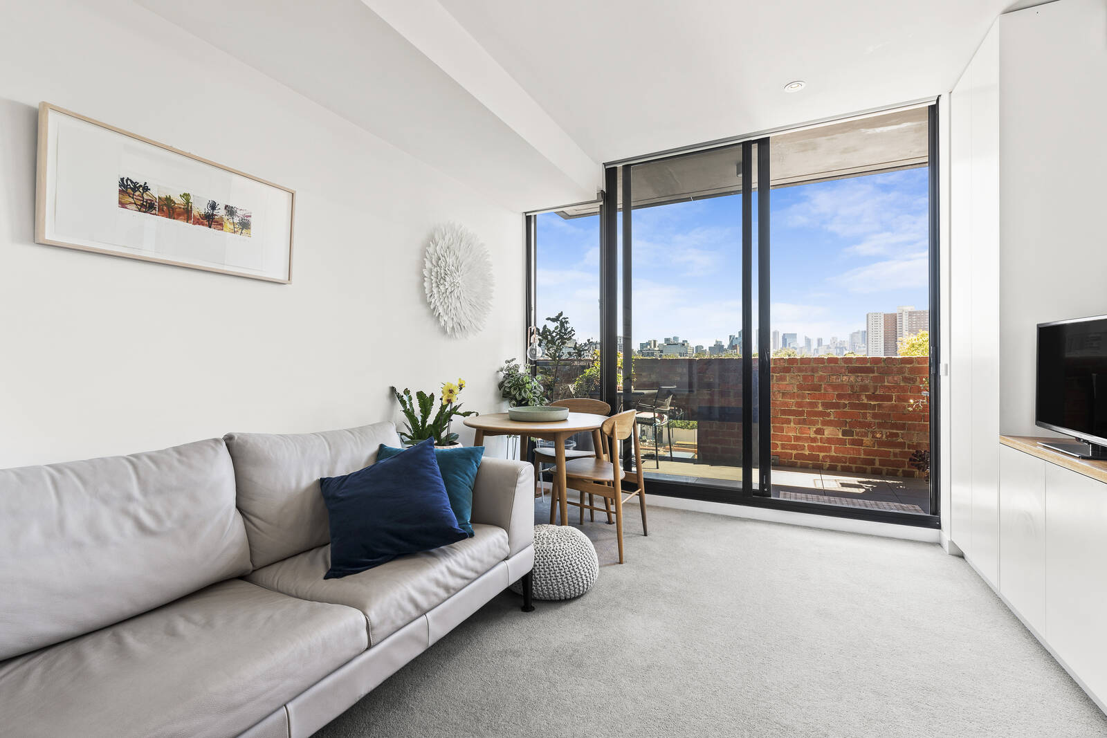 Biggin & Scott - 304/9 Griffiths Street, Richmond 3121
