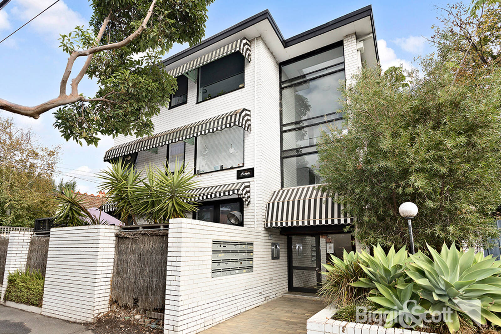 Biggin & Scott - 15/40 Ormond Road, Elwood 3184