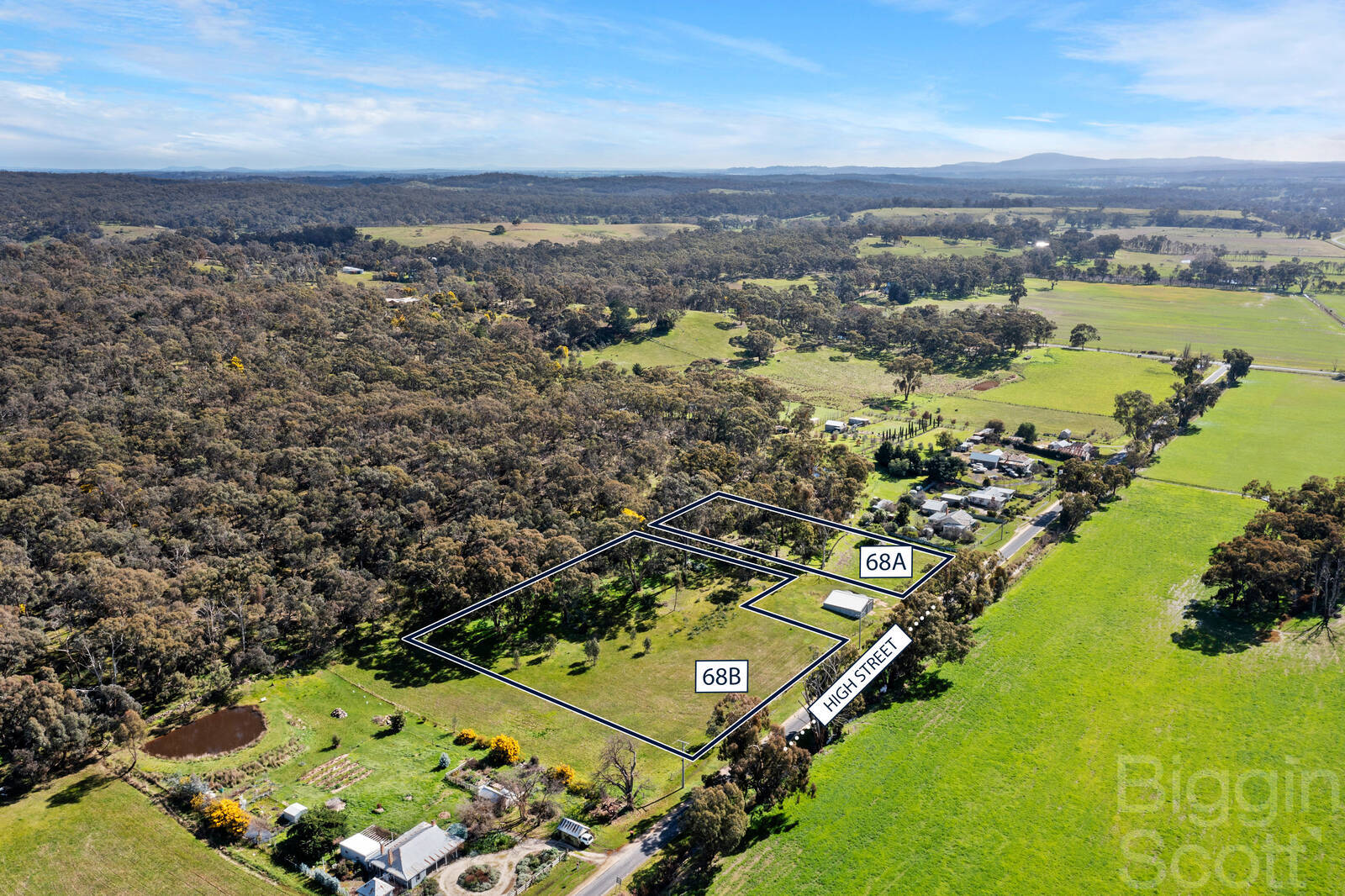 BigginScott - Lifestyle block in the historic village of Yandoit